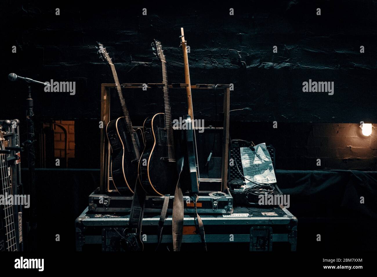 guitars in rig on stage Stock Photo - Alamy