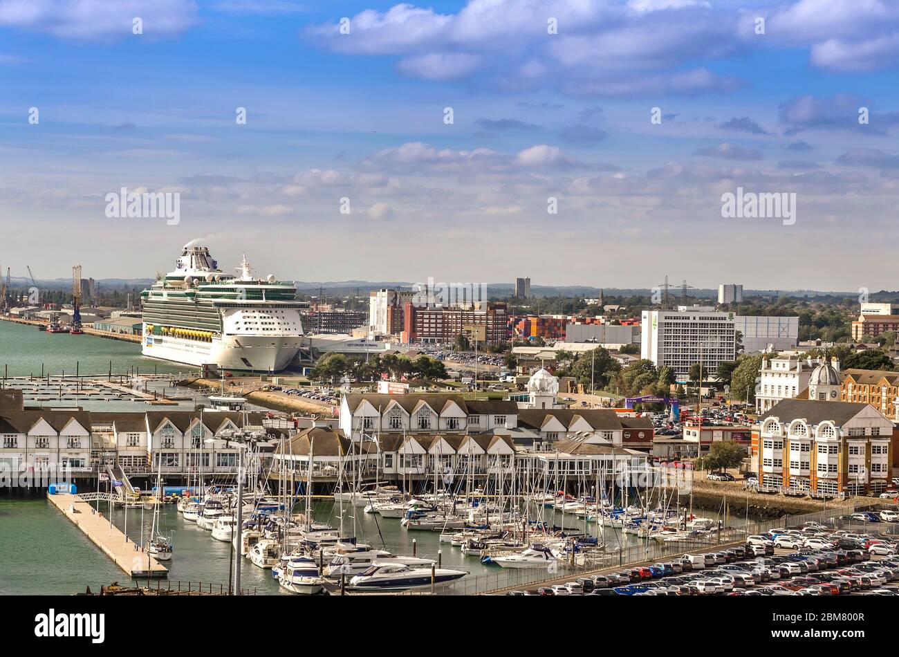 Southampton port aerial hi-res stock photography and images - Alamy