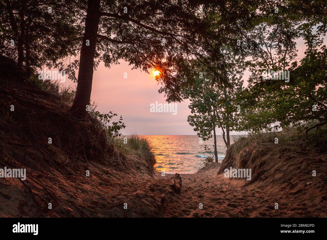Sunset on Lake Michigan at Saugatuck Michigan Stock Photo - Alamy