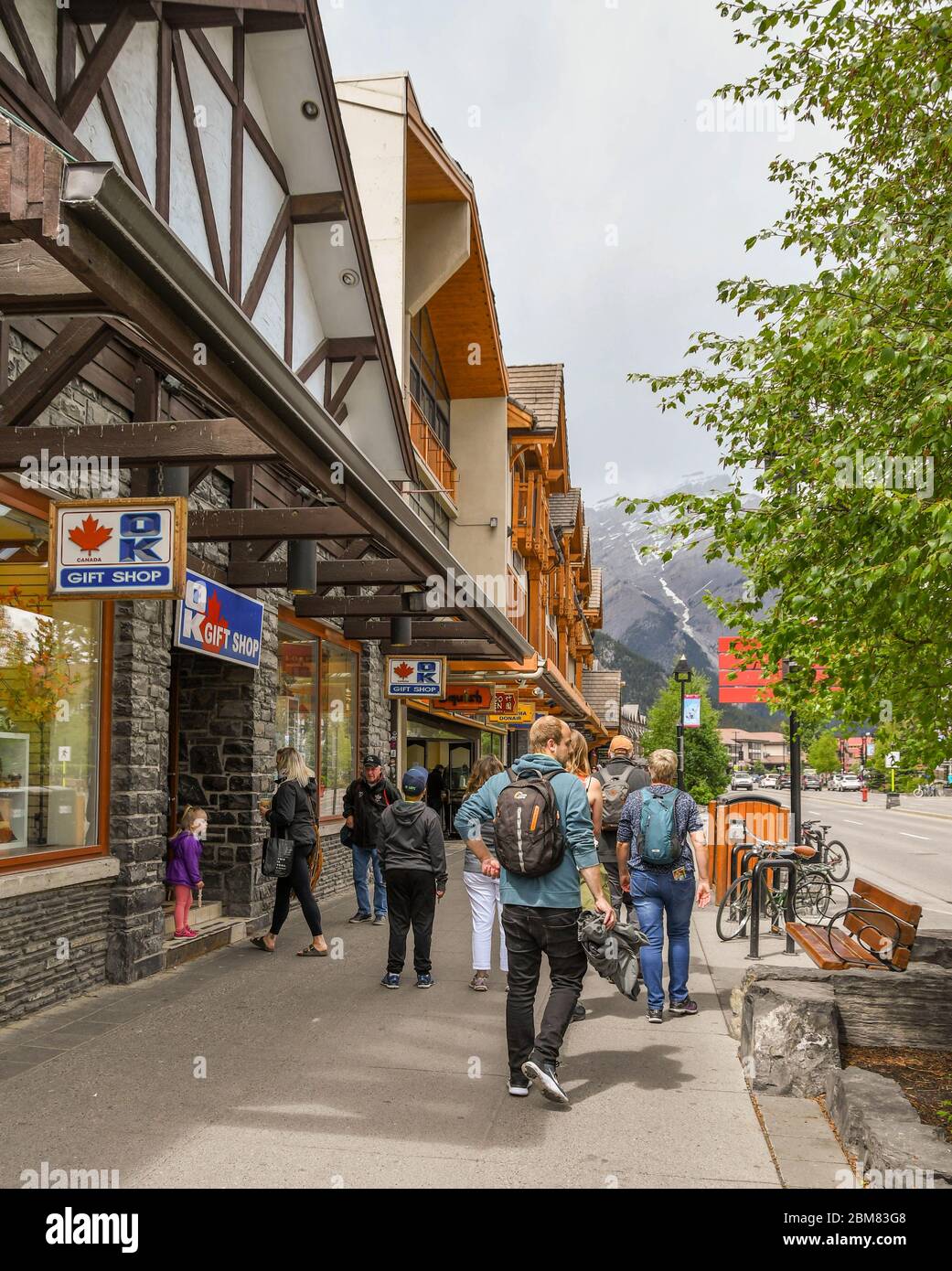 Downtown shopping centre hi-res stock photography and images - Alamy