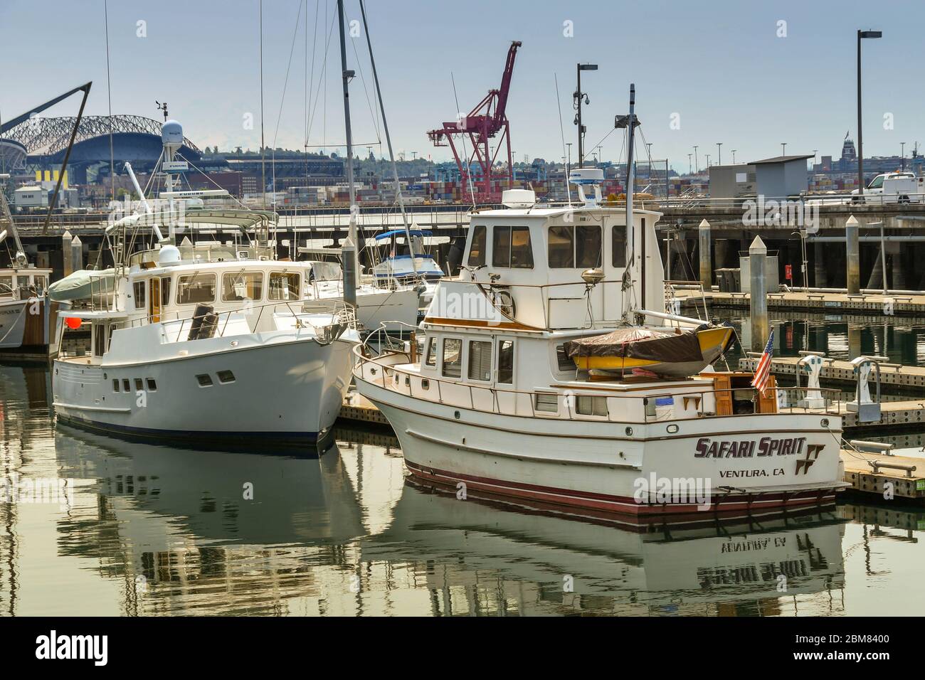 Tied up motor boat hi-res stock photography and images - Alamy