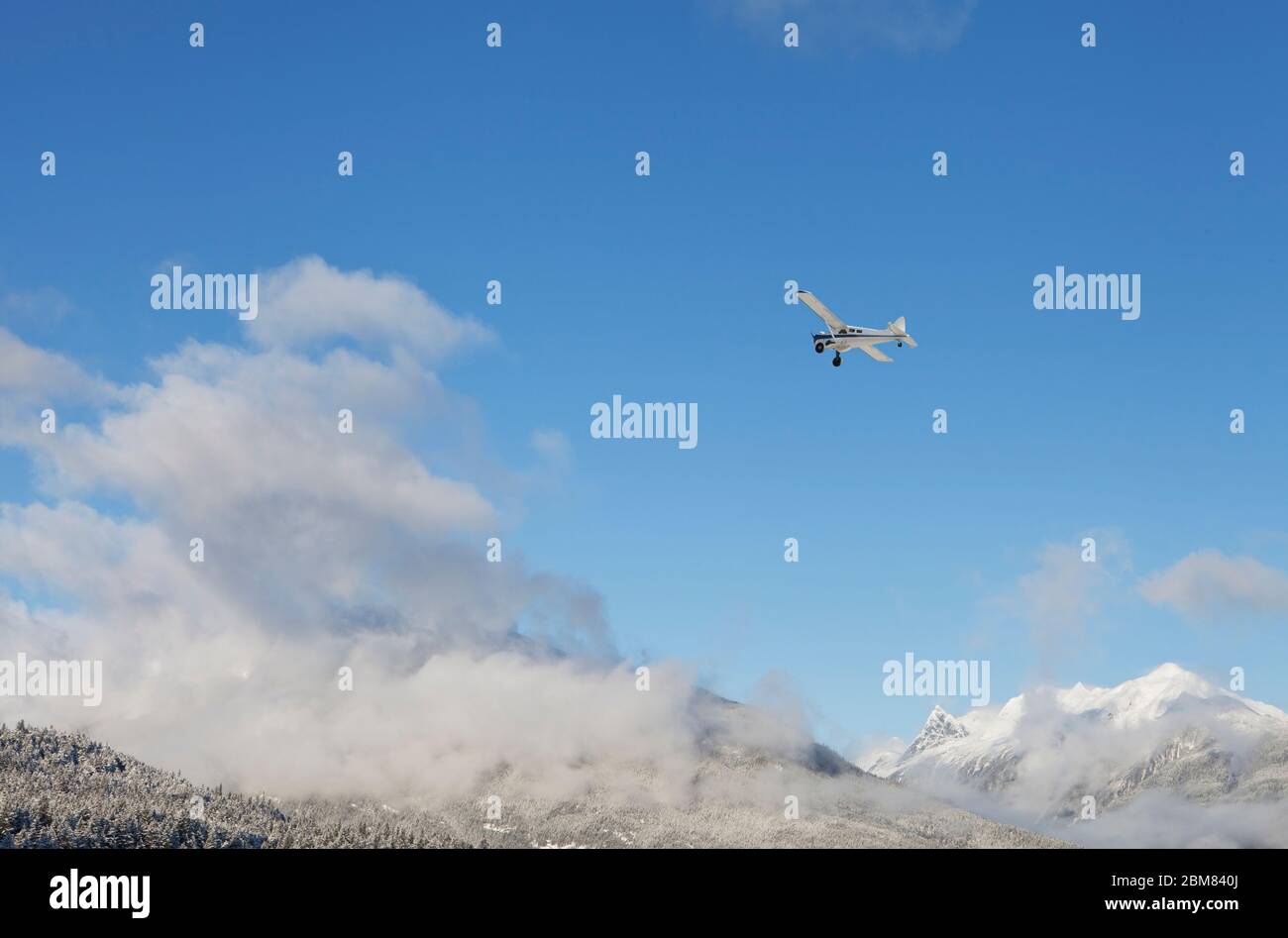 Flying on airplane in winter hi-res stock photography and images - Alamy