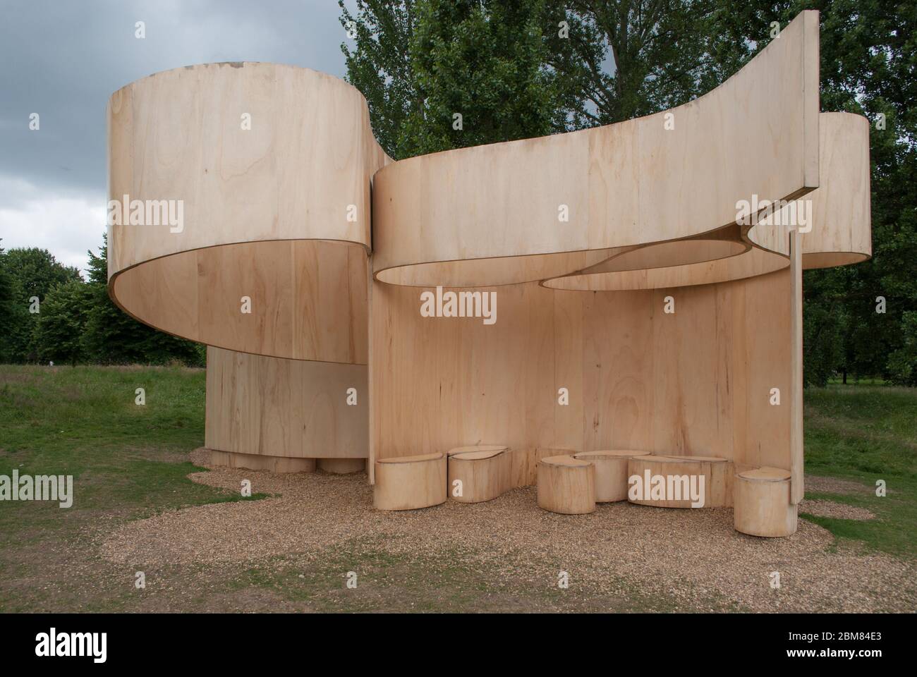 Summer House Timber Steam Bent Plywood Pavilion Serpentine Galleries ...