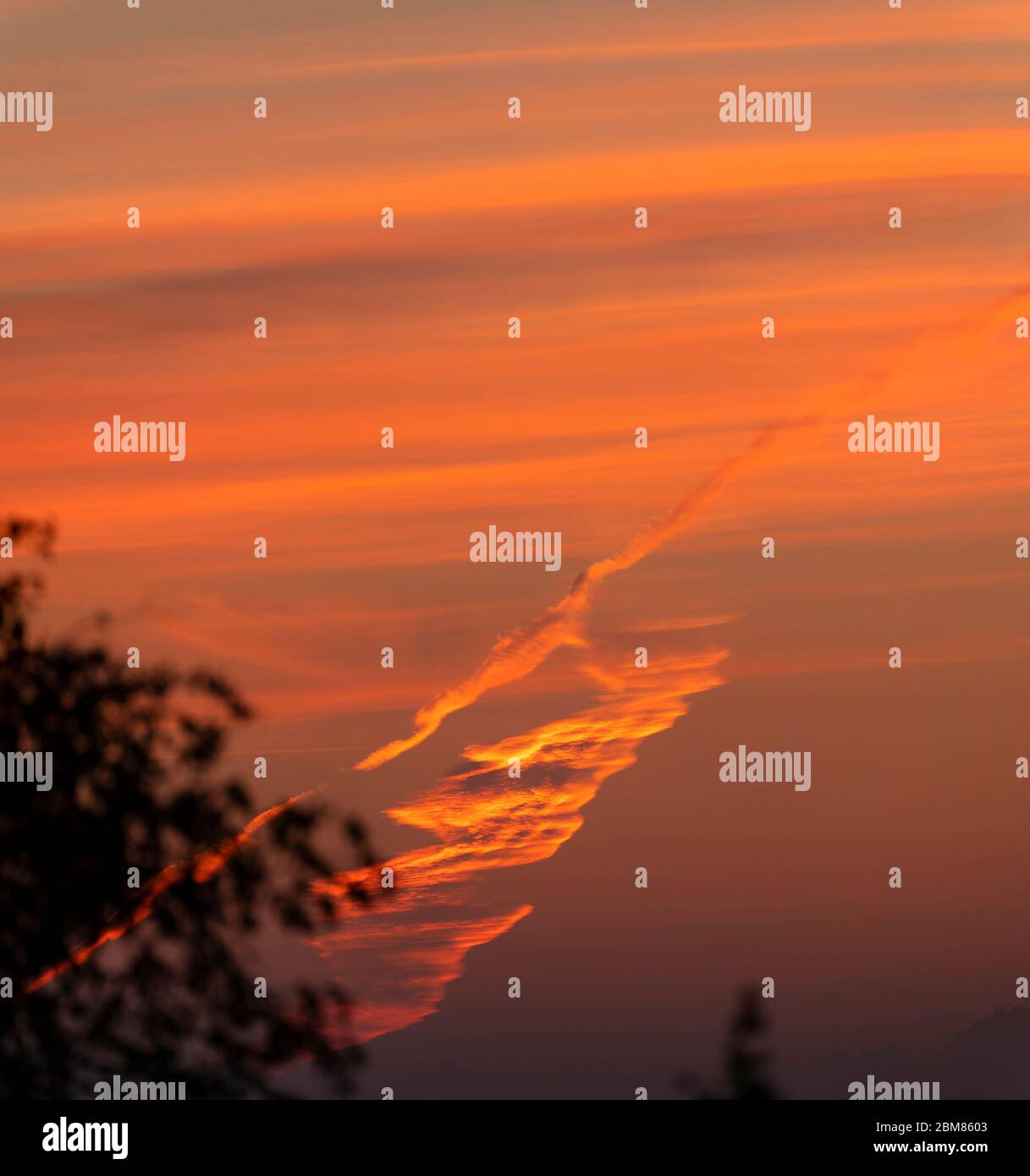 Jetstream Cloud High Resolution Stock Photography and Images - Alamy