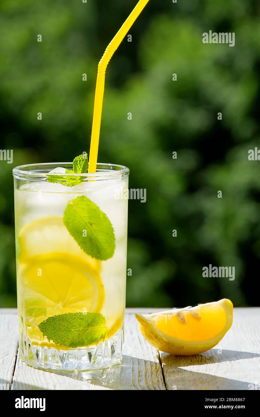 Citrus fresh lemonade in garden setting,summer drink Stock Photo - Alamy