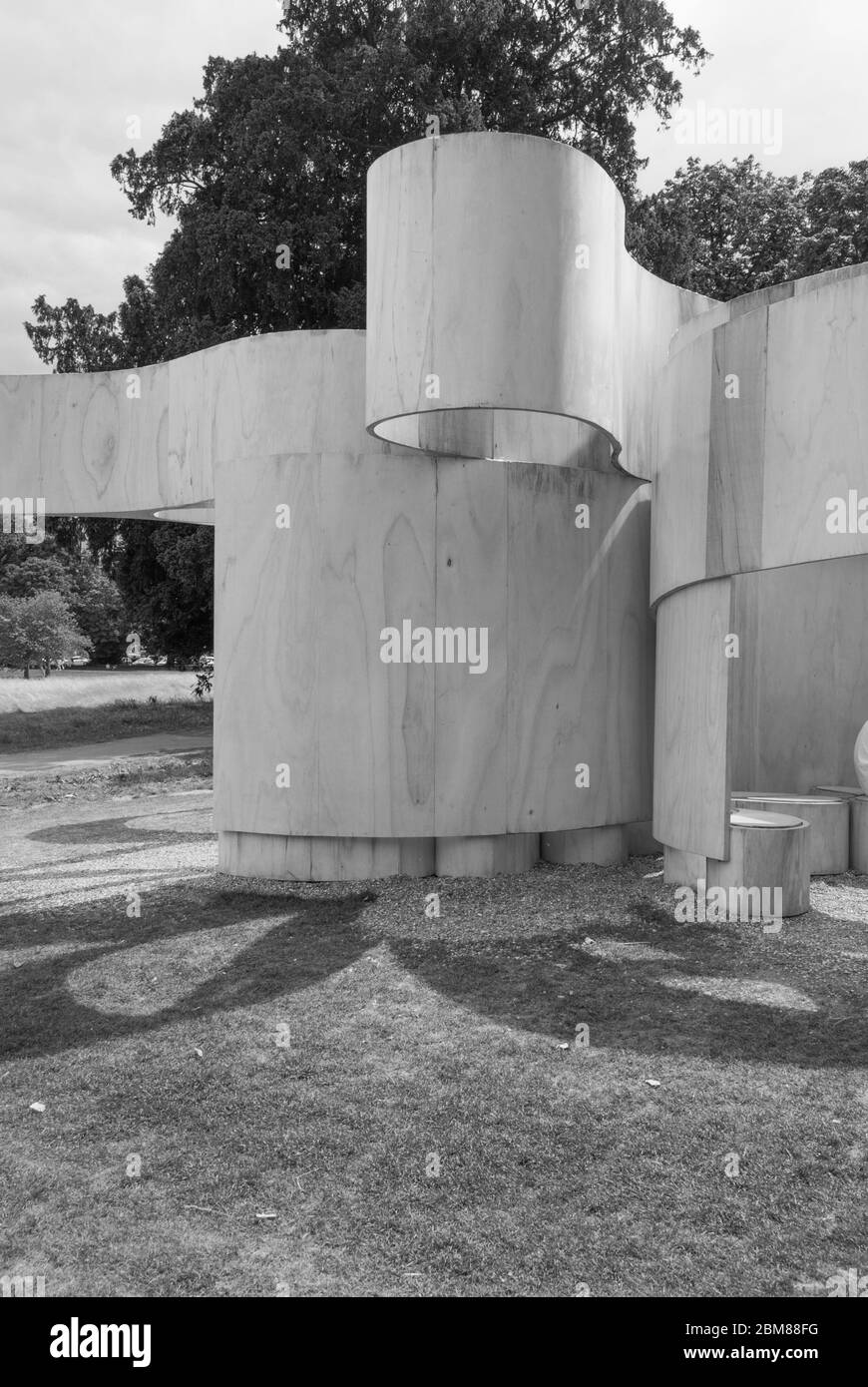 Summer House Timber Steam Bent Plywood Pavilion Serpentine Galleries ...