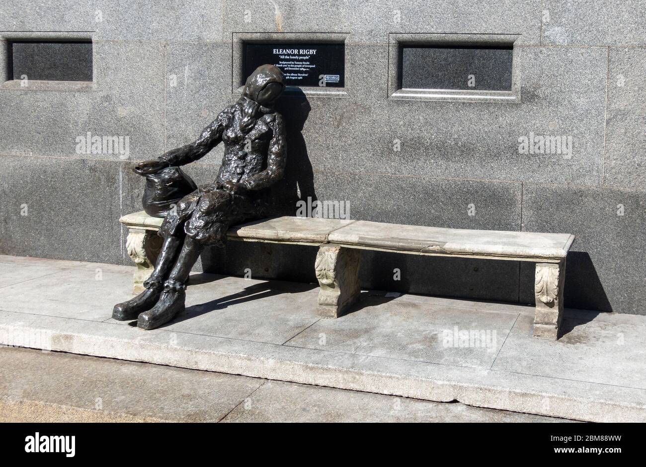 Eleanor rigby tommy steele hi-res stock photography and images - Alamy