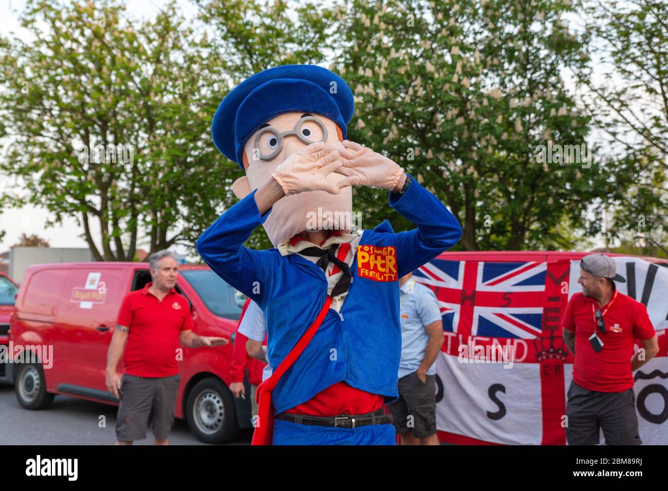 Brigade clap hi-res stock photography and images - Alamy