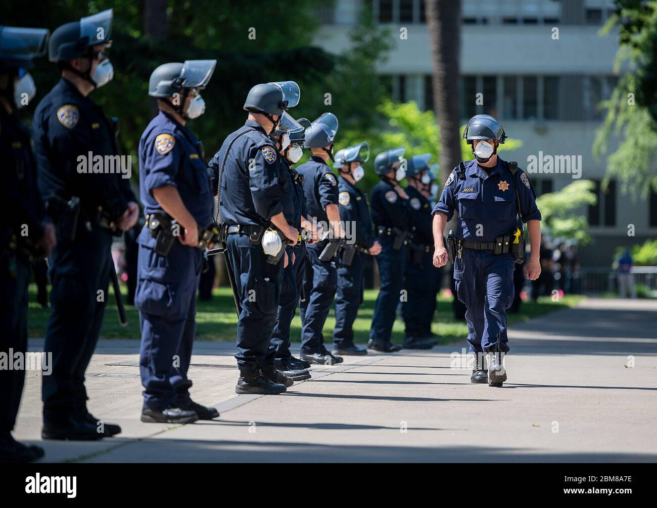 California highway patrol with officers hi-res stock photography and ...
