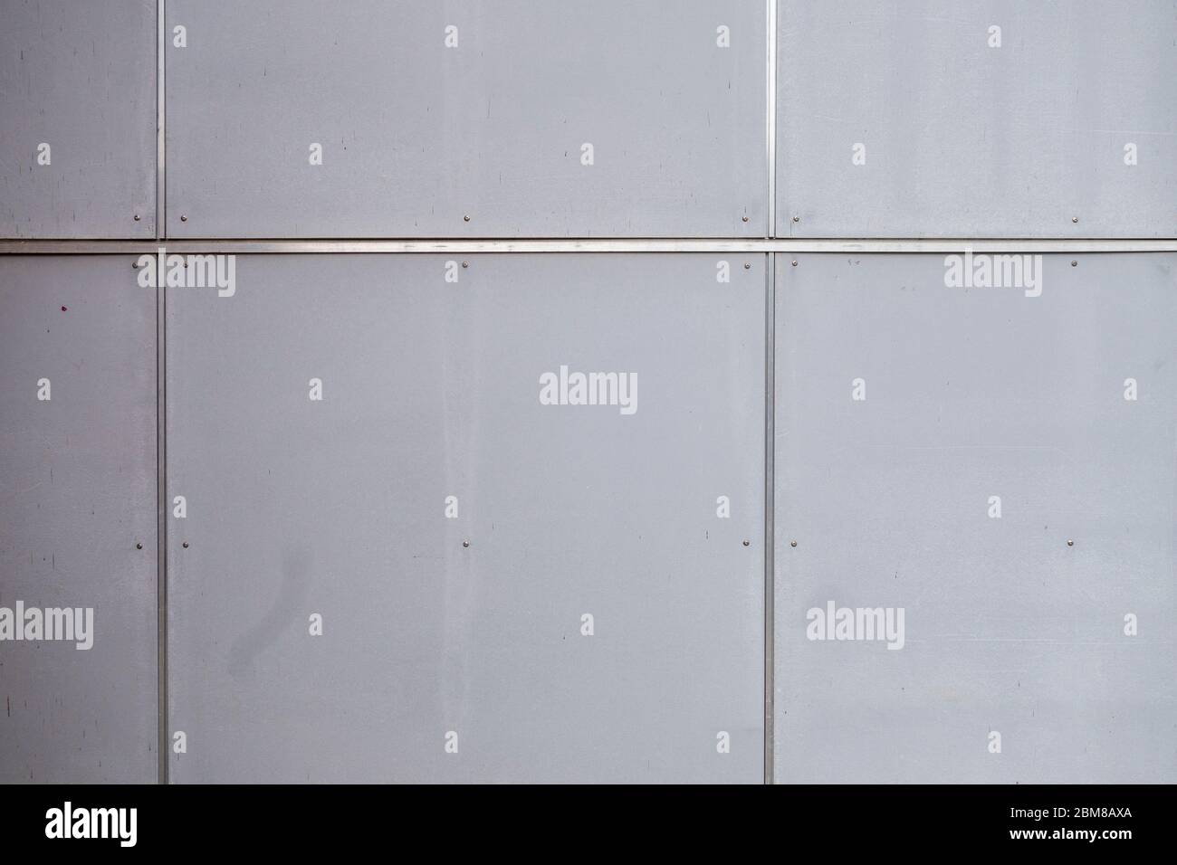 Stainless steel plates hi-res stock photography and images - Alamy