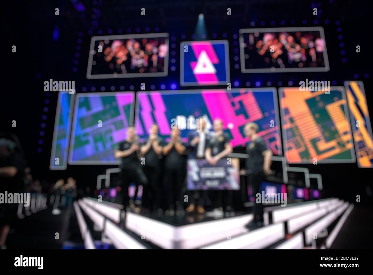 Professional video gamer check hi-res stock photography and images - Alamy