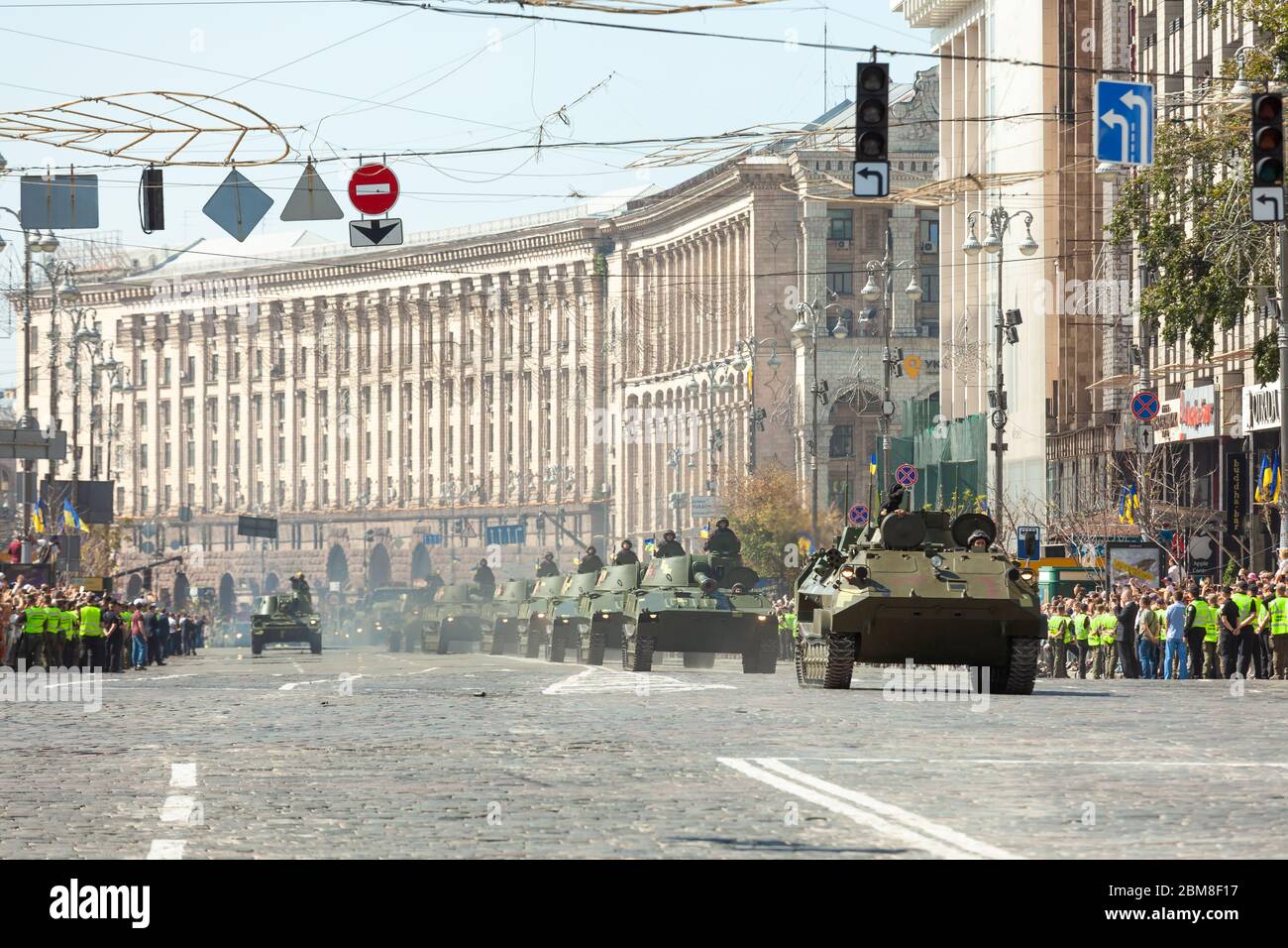 Tank parade hi-res stock photography and images - Alamy