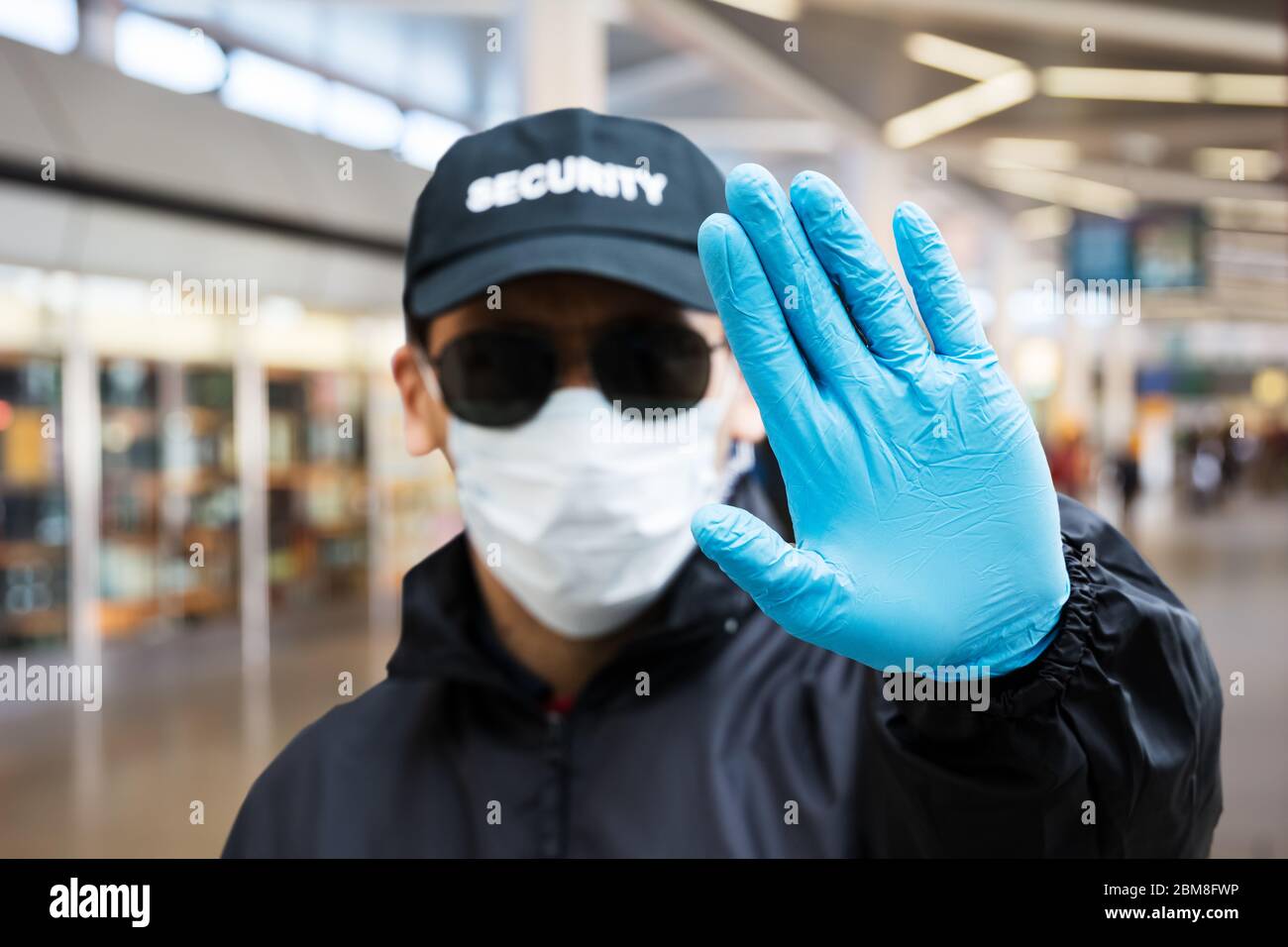 Police face mask hi-res stock photography and images - Alamy