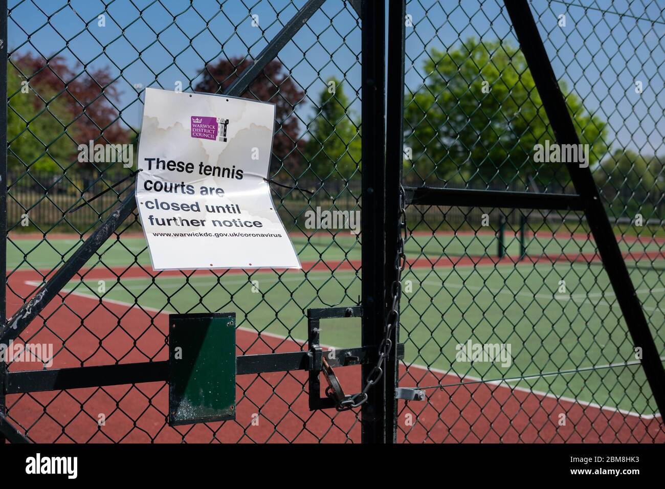 Tennis sign hi-res stock photography and images - Alamy