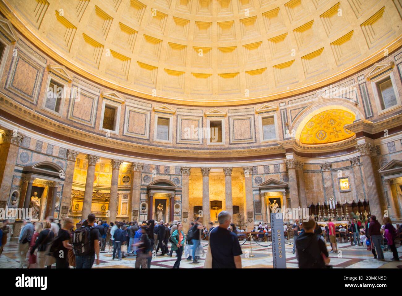 Pantheon interior hi-res stock photography and images - Alamy