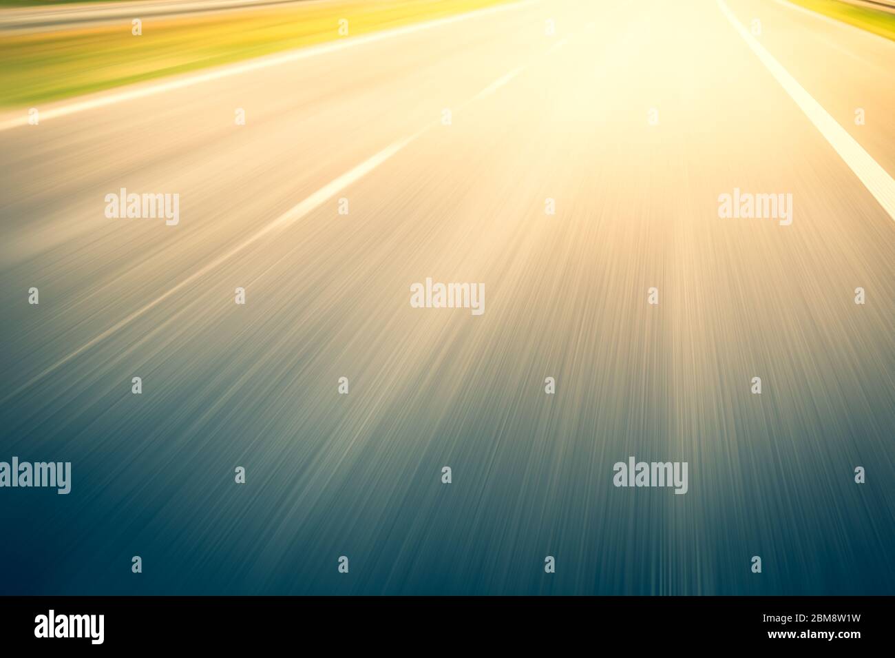 Street empty expressway hi-res stock photography and images - Alamy