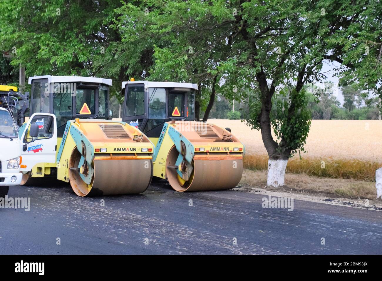 Coating machine rollers hi-res stock photography and images - Alamy