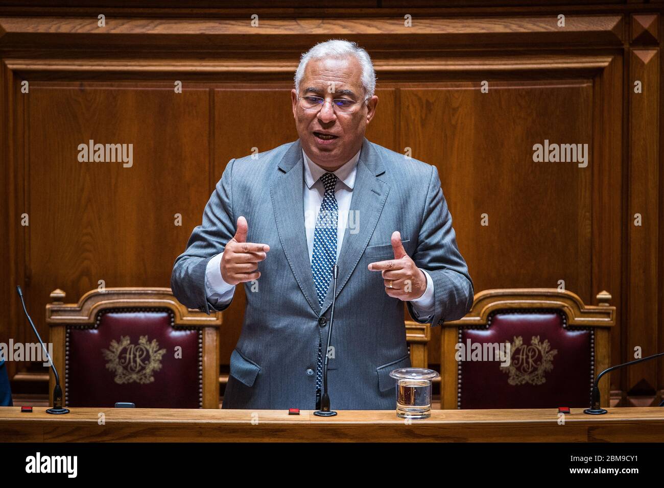 Portuguese parliament inside hi-res stock photography and images - Alamy