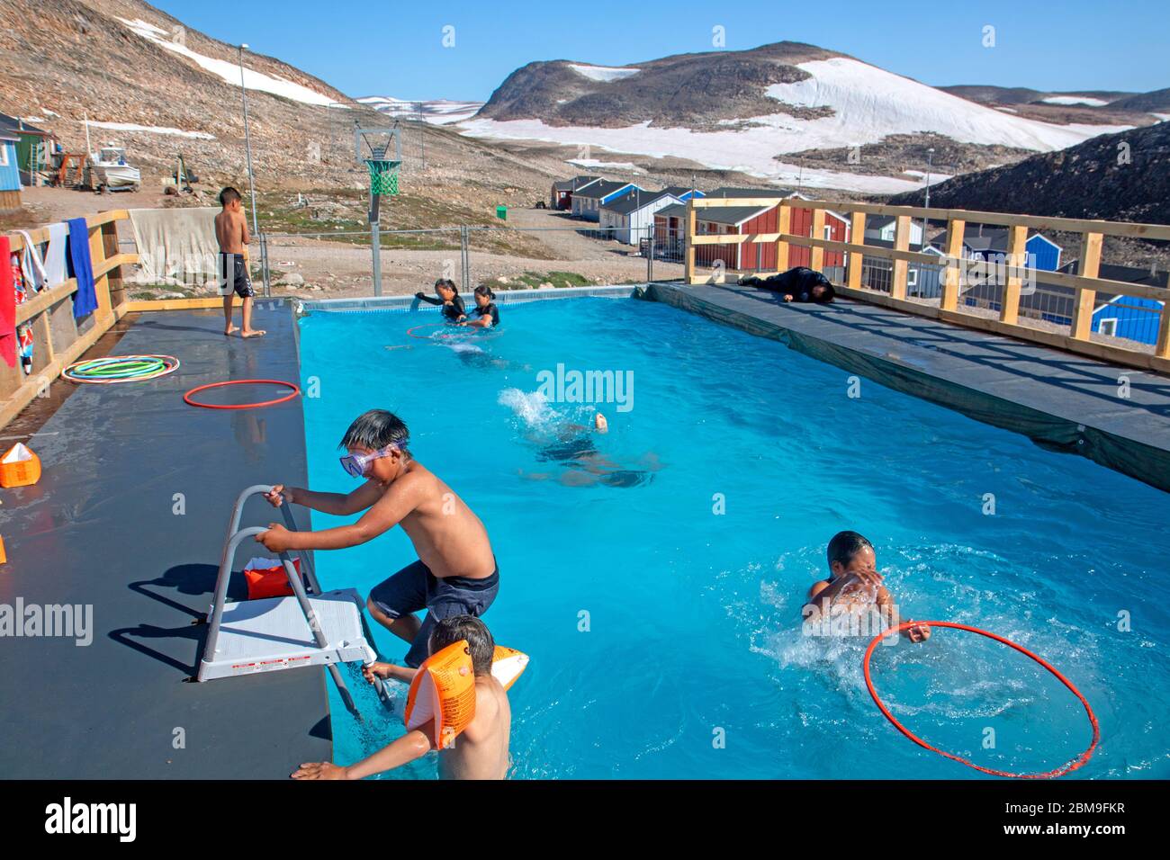 Greenland children hi-res stock photography and images - Alamy