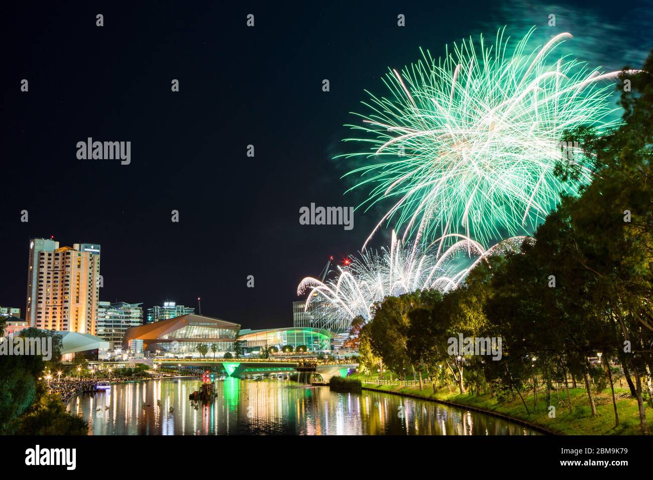Adelaide fireworks hi-res stock photography and images - Alamy