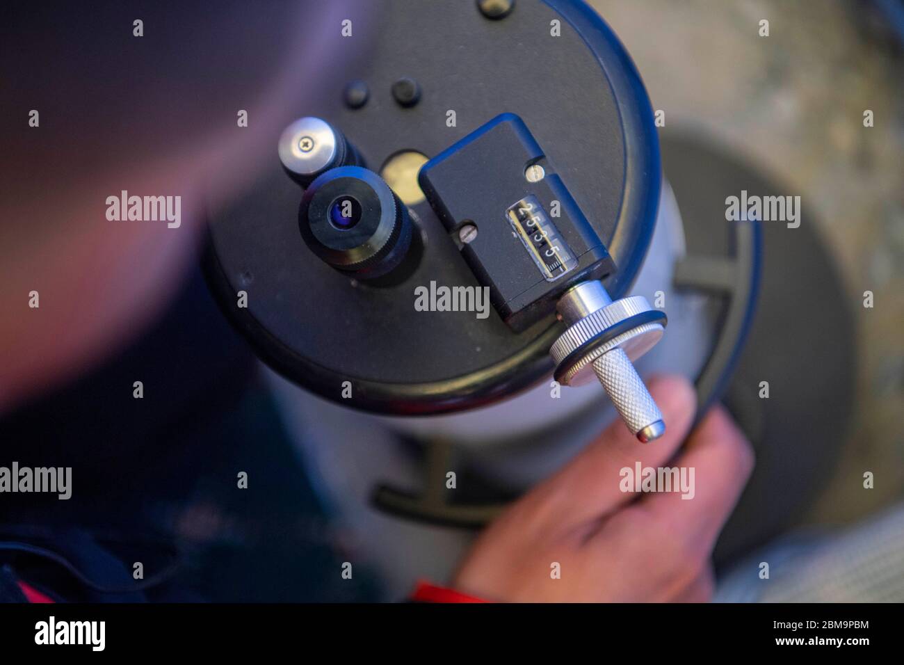 Gravimeter hi-res stock photography and images - Alamy