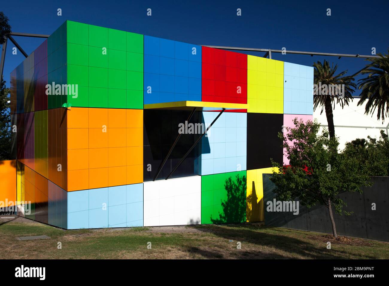 Sunken Cube #3 - Children’s Museum by by Denton Corker Marshall ...