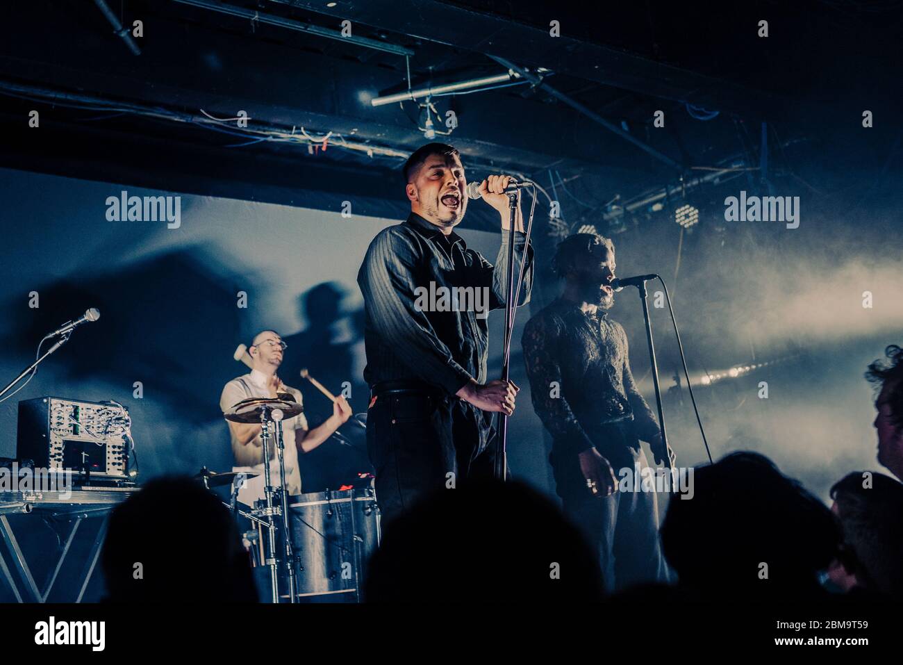 Young fathers performing hi-res stock photography and images - Alamy