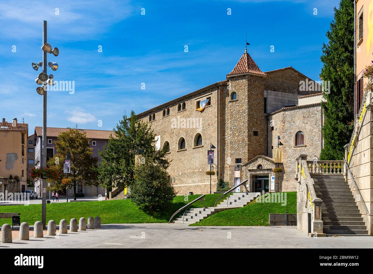 Santa maria in ripoll hi-res stock photography and images - Alamy