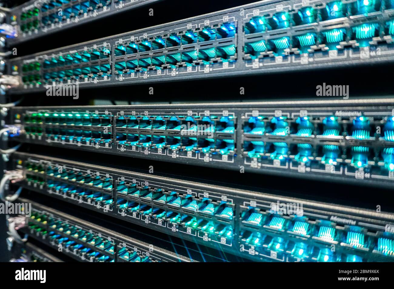 Network hub hi-res stock photography and images - Alamy