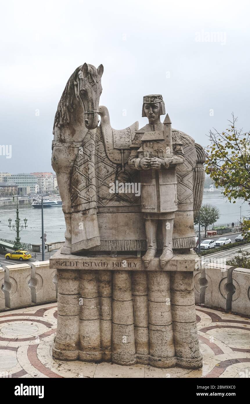 Statue of king saint stephen hi-res stock photography and images - Alamy