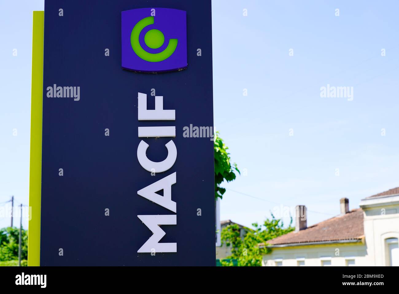 Macif logo hi-res stock photography and images - Alamy