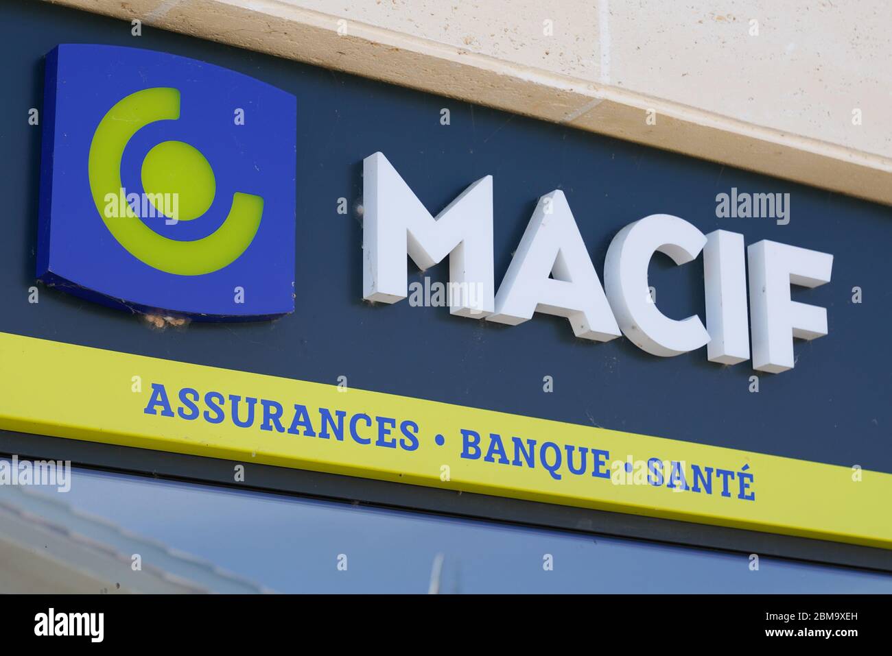 Logo macif hi-res stock photography and images - Alamy