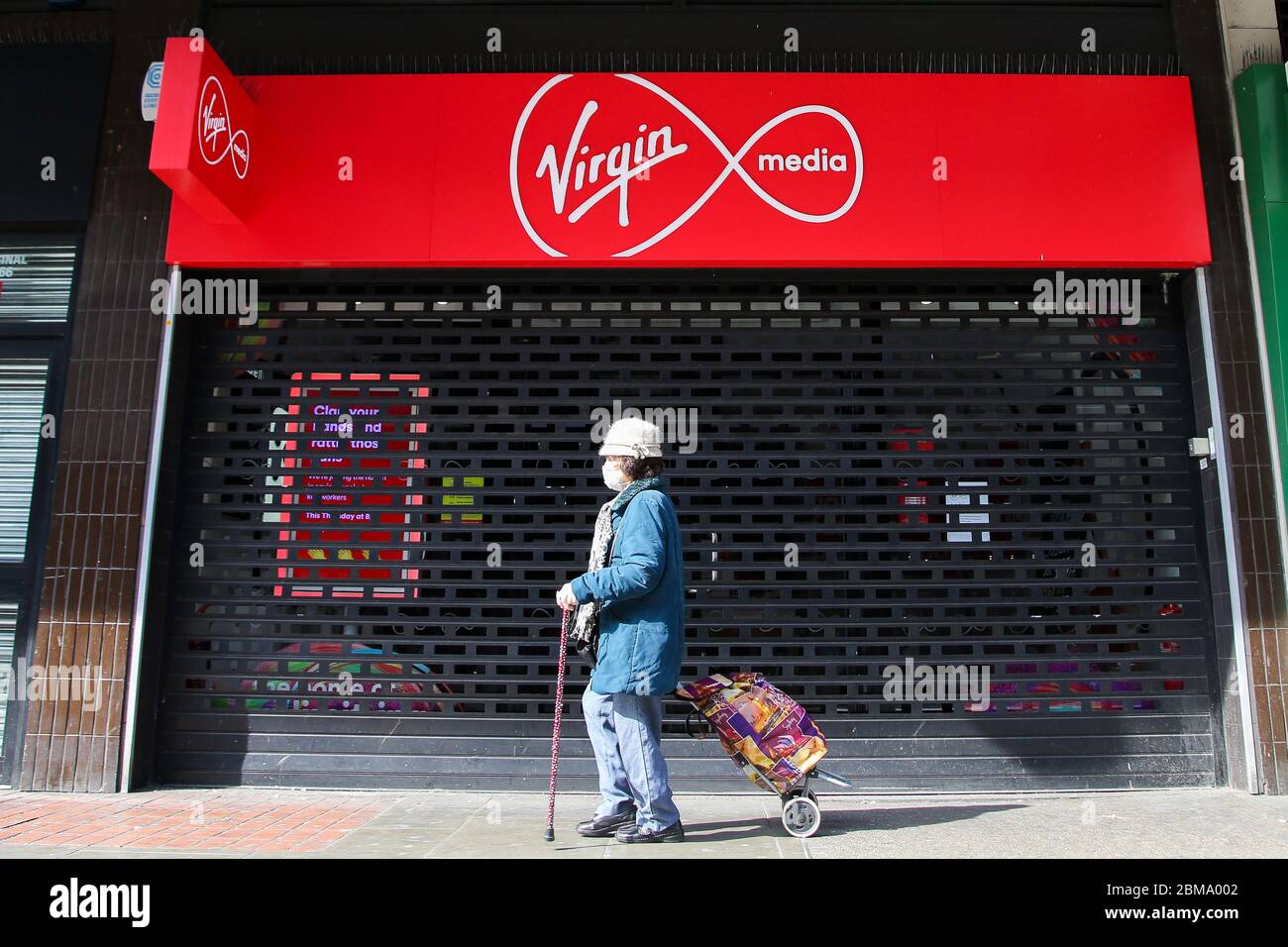 Virgin media sign hi-res stock photography and images - Alamy