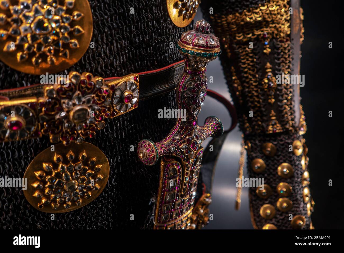 ISTANBUL, TURKEY - SEPTEMBER 21, 2019: Ancient Turkish weapons in the ...