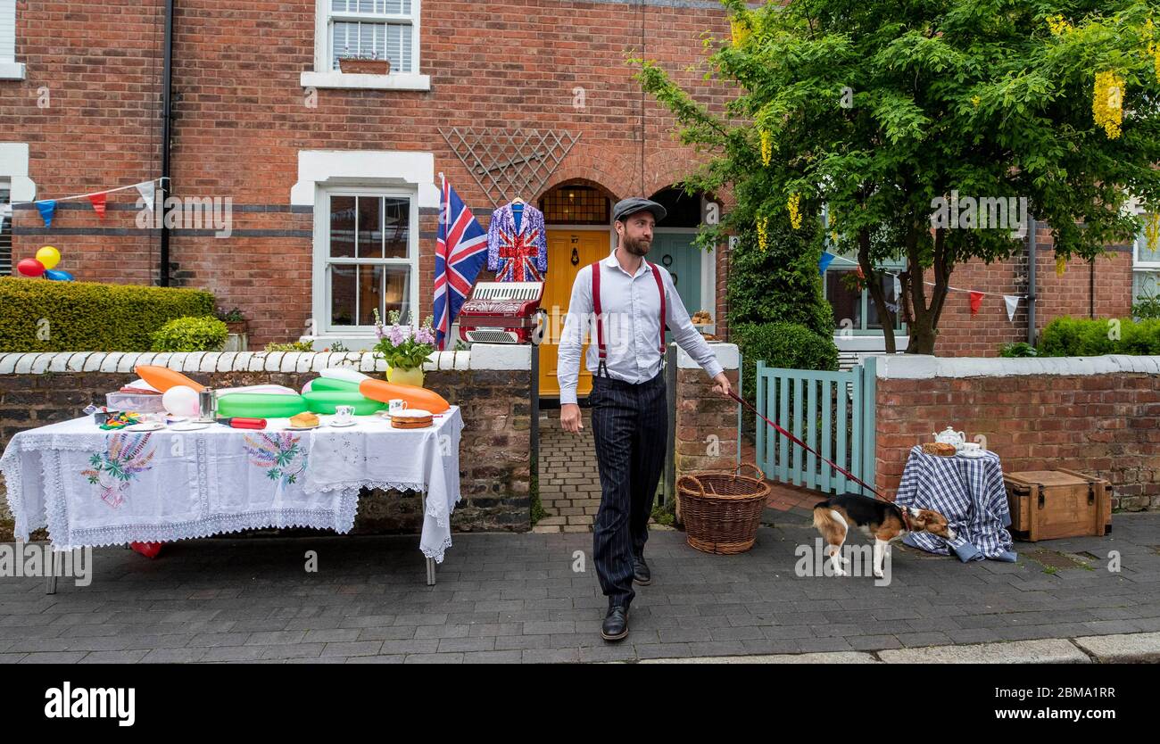 Ve day tea party hi-res stock photography and images - Alamy