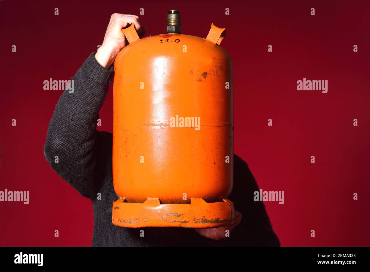 Holding a gas cylinder hi-res stock photography and images - Alamy