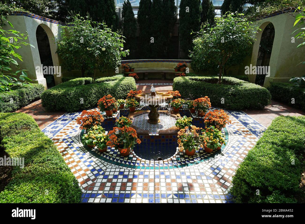 Natural fountain decorated in Climatron geodesic conservatory dome at ...