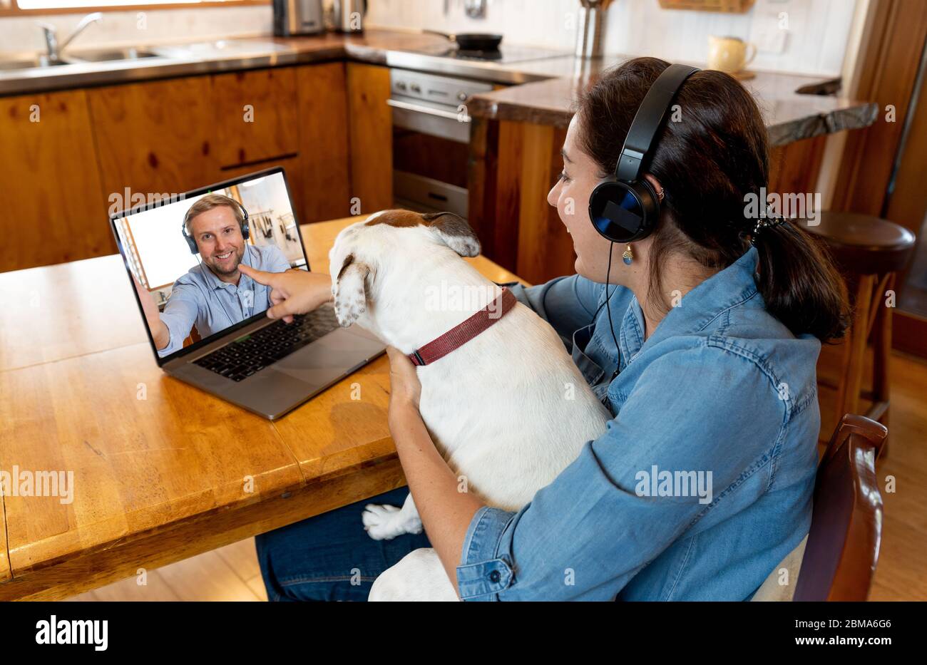 Man stuck in computer screen hi-res stock photography and images - Alamy