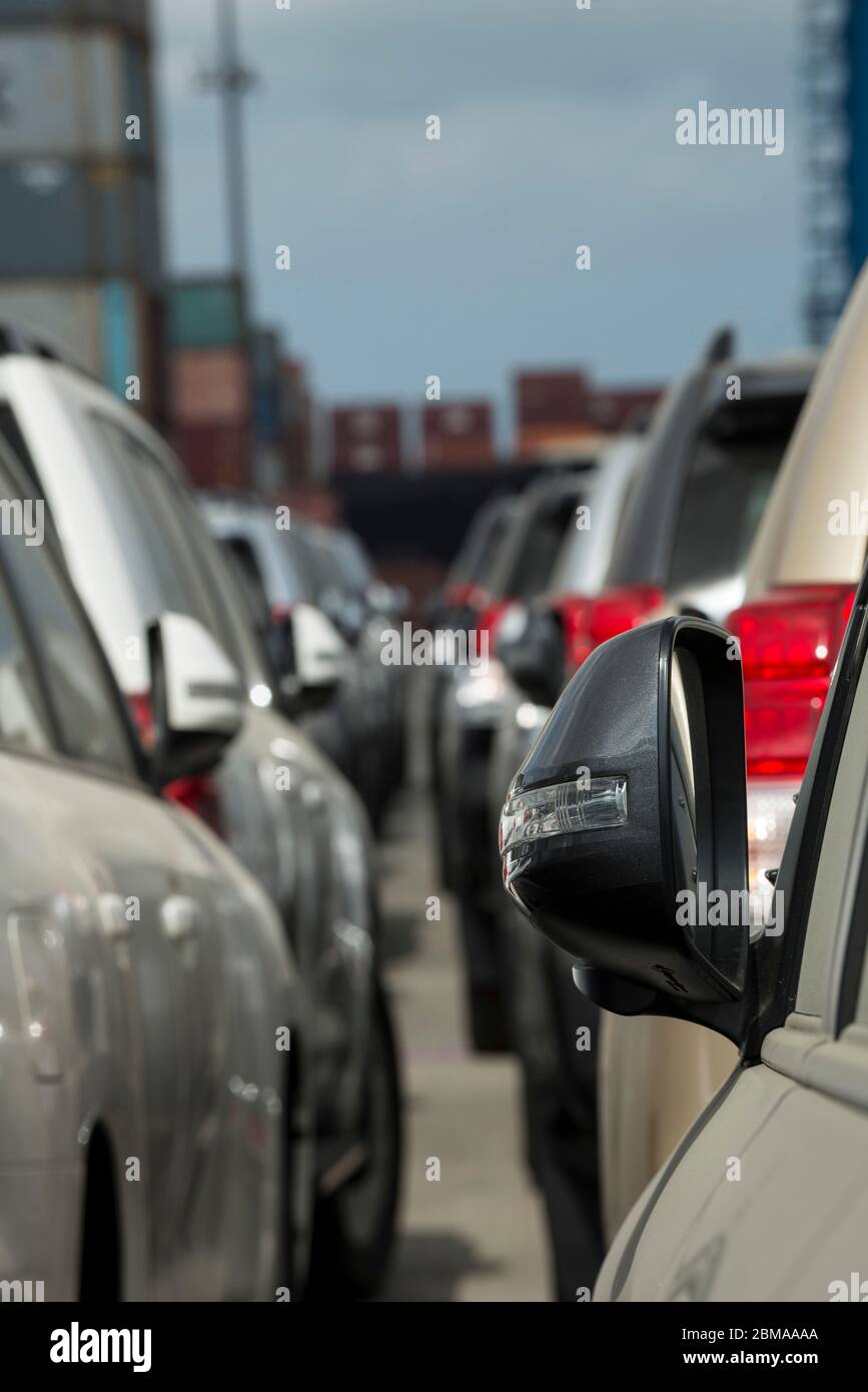 Cars parked on commercial dock ready for export, Manzanillo ...