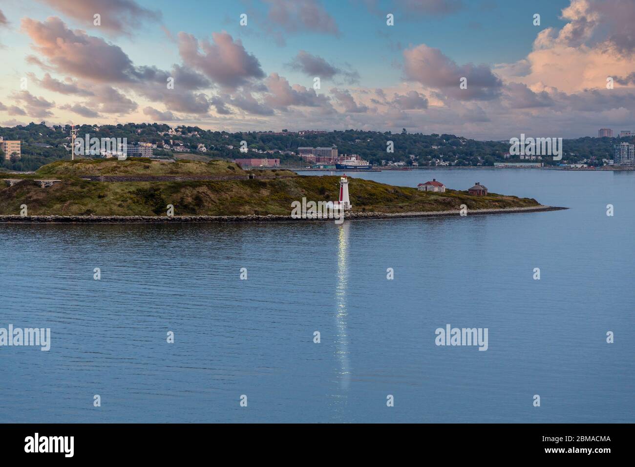 Georges island, halifax harbour hi-res stock photography and images - Alamy