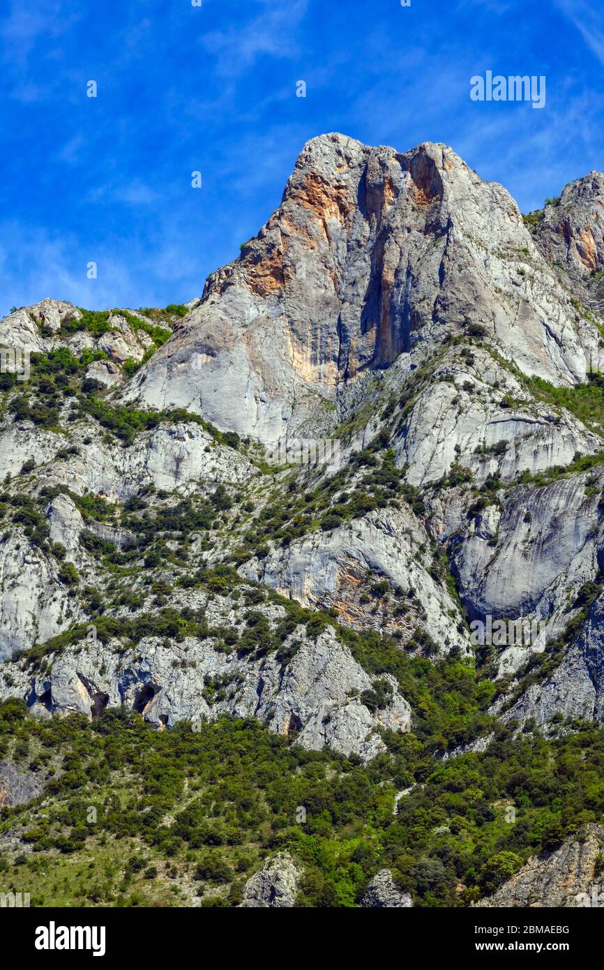 The high pyrenees in spring hi-res stock photography and images - Alamy