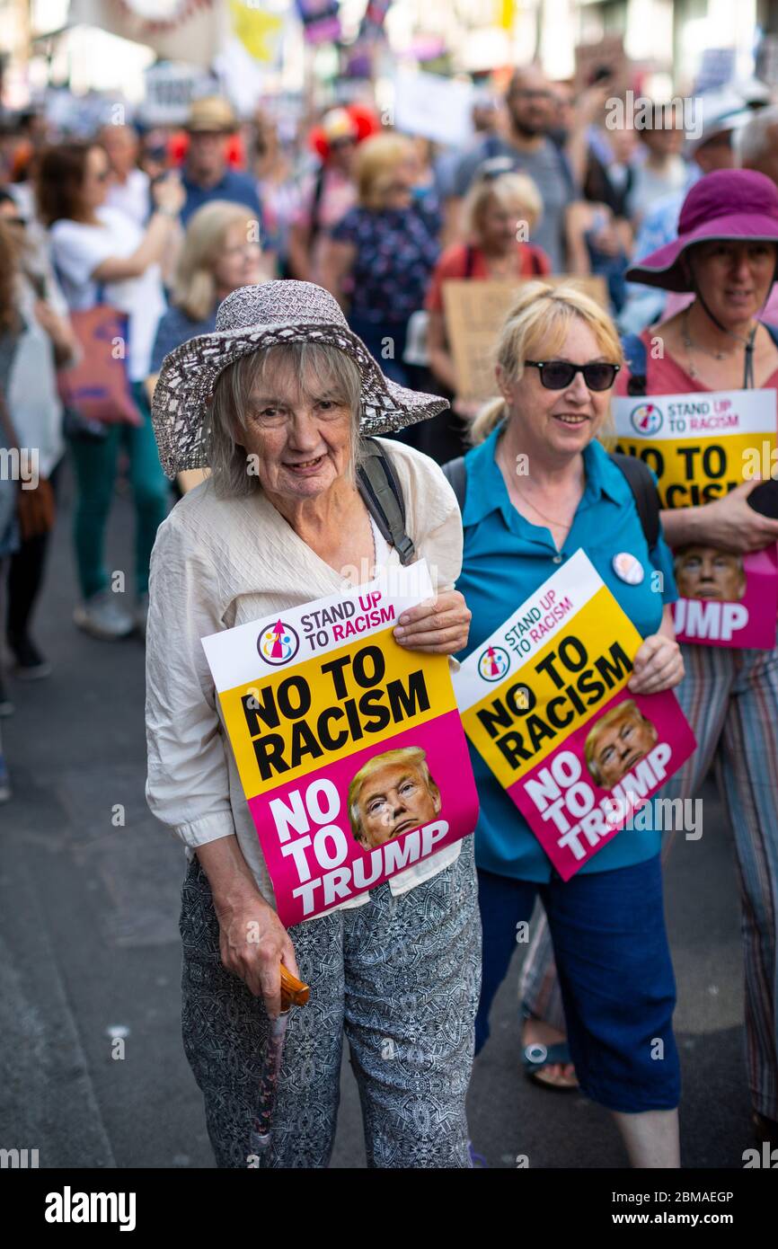 Protest signs reading “stop hi-res stock photography and images - Alamy
