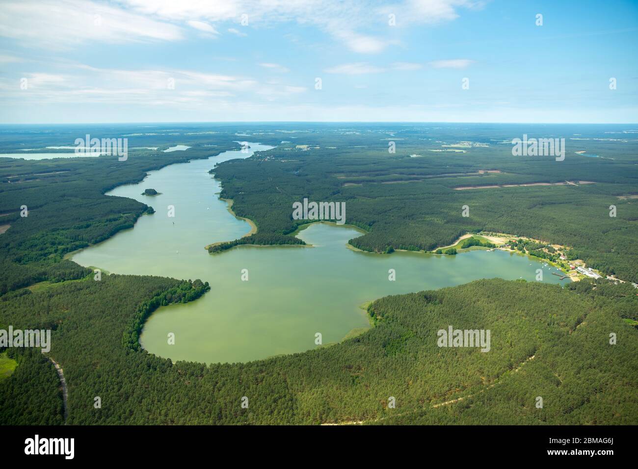 Jezioro hi-res stock photography and images - Alamy