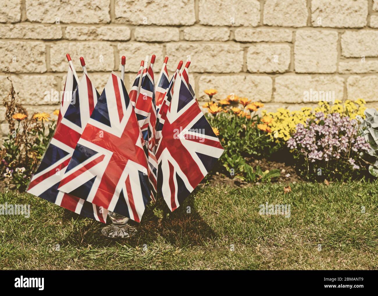 VE Day 75th Anniversary Bunting Stock Photo - Alamy
