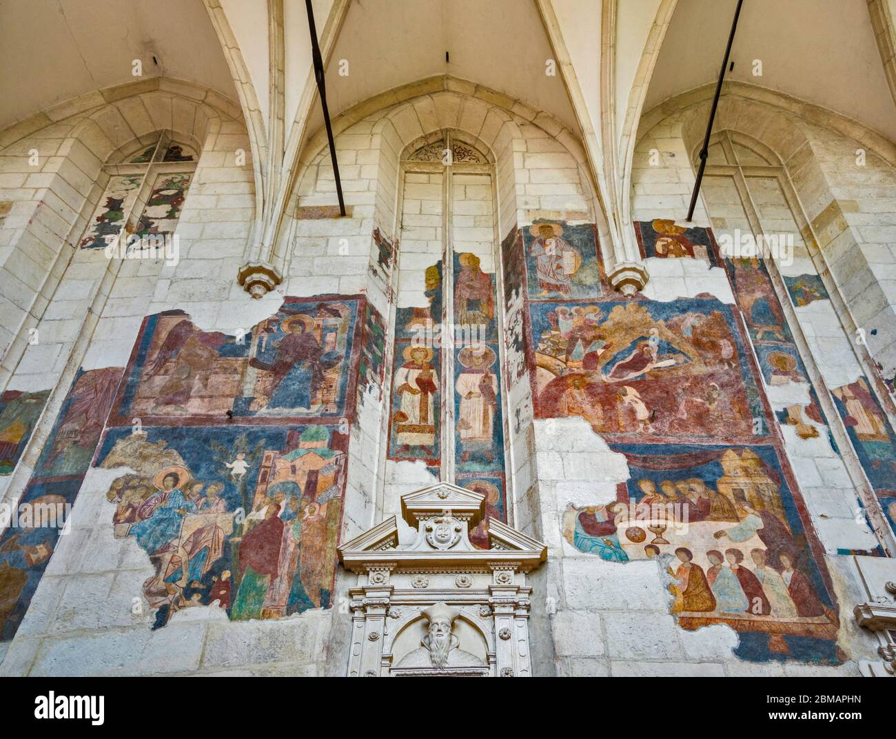 Byzantine mural paintings hi-res stock photography and images - Alamy