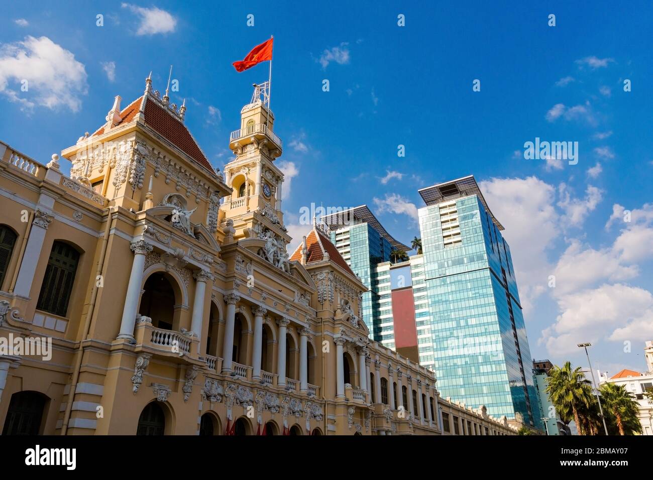 Government building, with Ho Chi Minh statue in Saigon, Vietnam ...