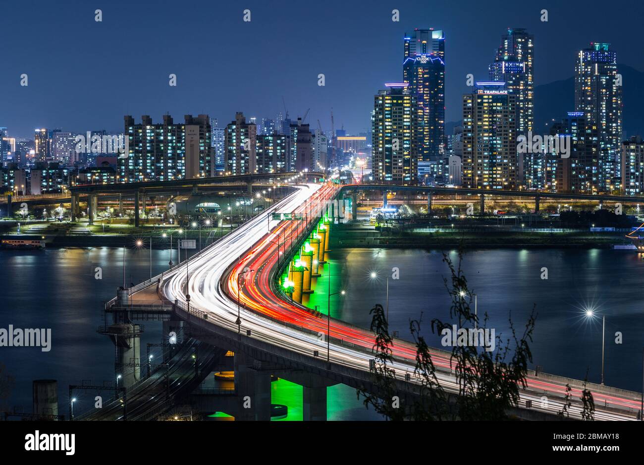 seoul city night view Stock Photo - Alamy