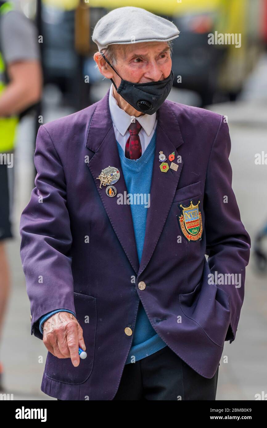 London, UK. 08th May, 2020. Ian Aitchison a veteran of the Royal ...