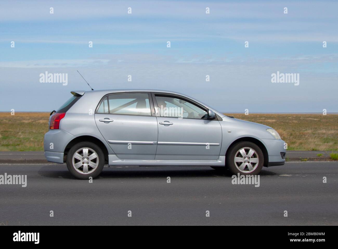 Toyota corolla side hi-res stock photography and images - Alamy