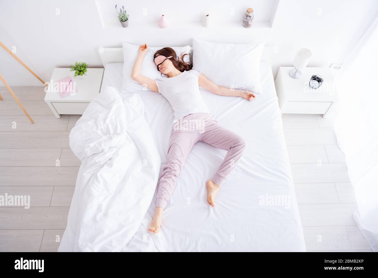 Beautiful morning view over sleepy hi-res stock photography and images ...